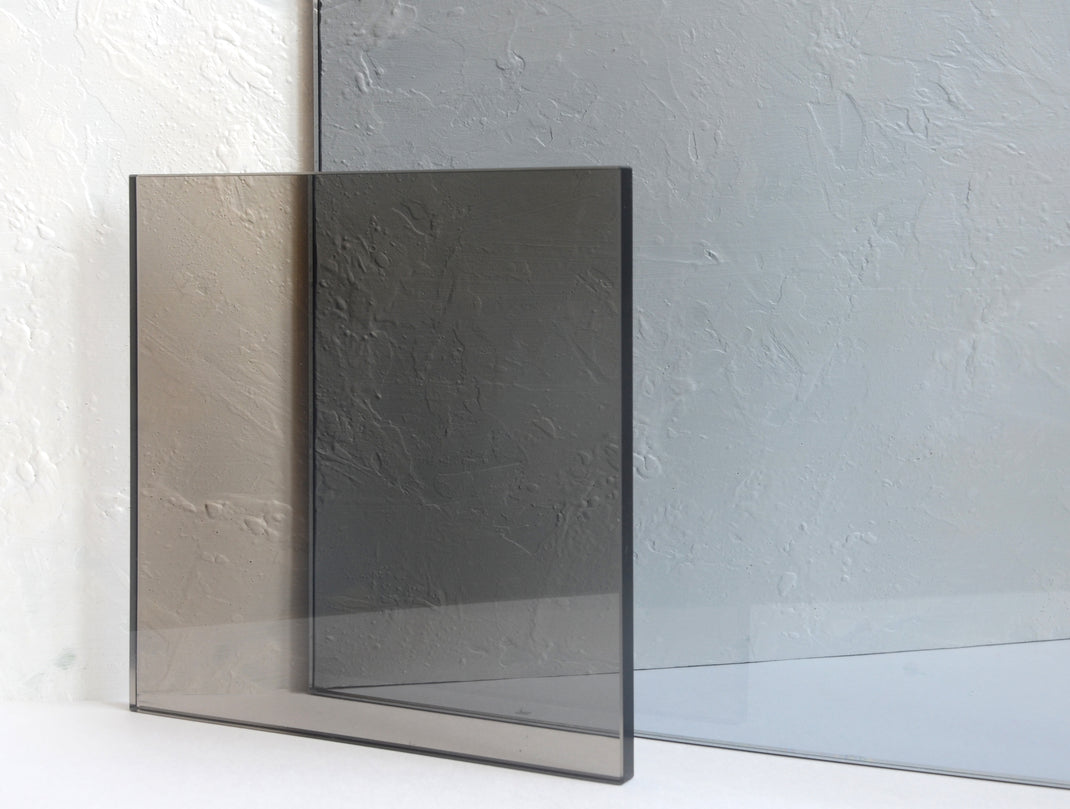 Full Frosted Privacy Glass Retractable 6ft Freestanding Terrace Screen ...